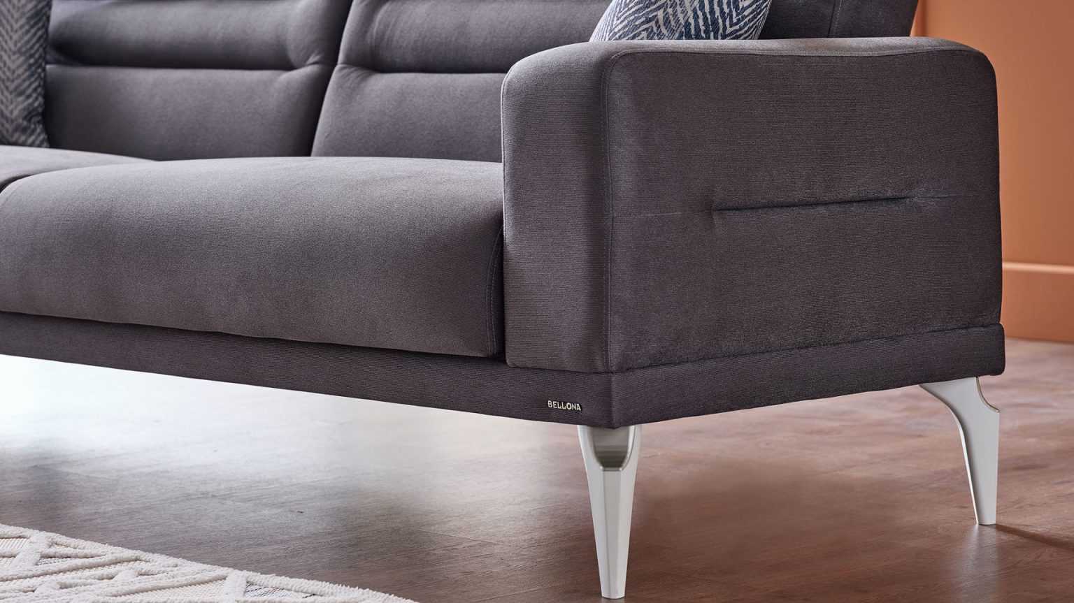 Majer trosjed - Bellona